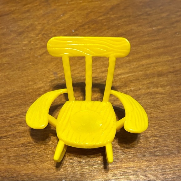Playskool | Toys | Playskool Weebles Vintage 97s Yellow Rocking Chair ...